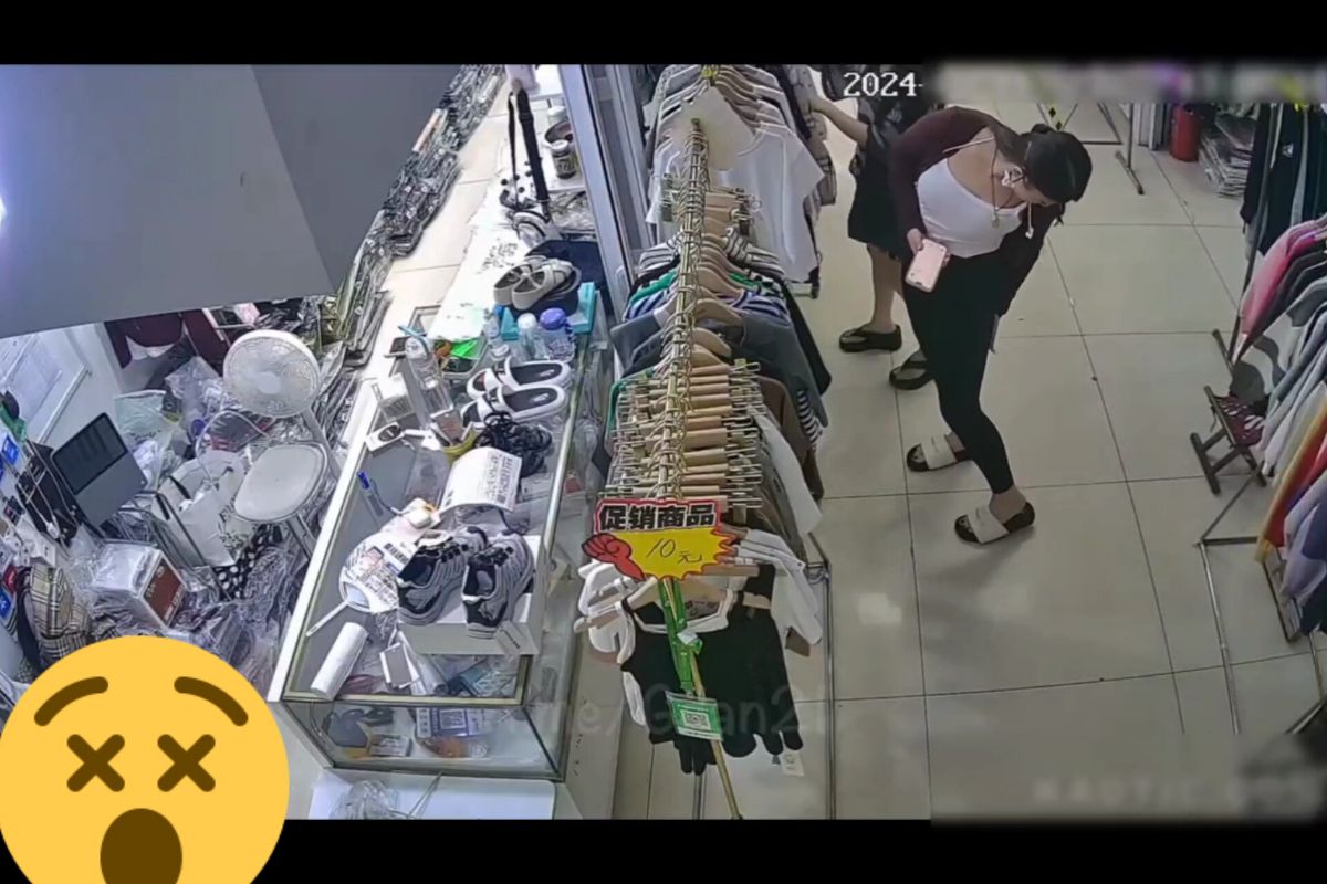 Pervert Busts His Nut on a Girl's Butt and Walks Away